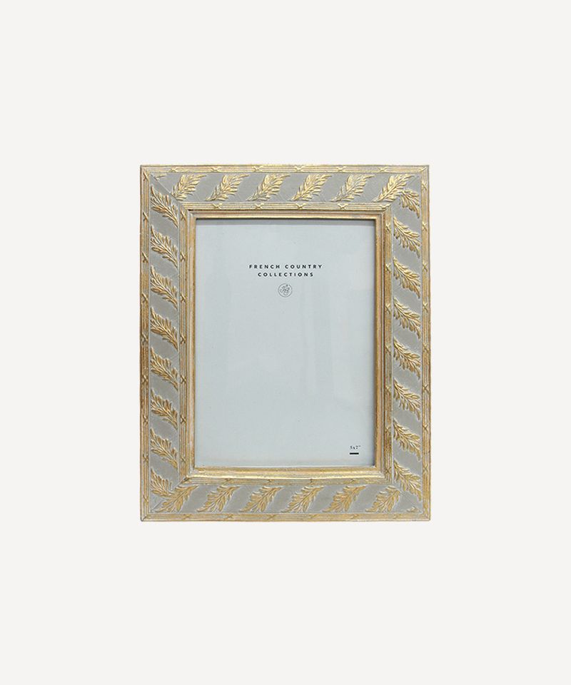 Embossed Leaves Photo Frame 5x7"