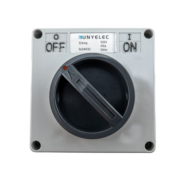 Three Phase Isolator Switch Box only 32Amp 500V | Mike's Transport ...