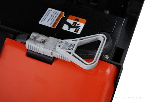 JX1 - PRO high-level mobile order picker // Simpro